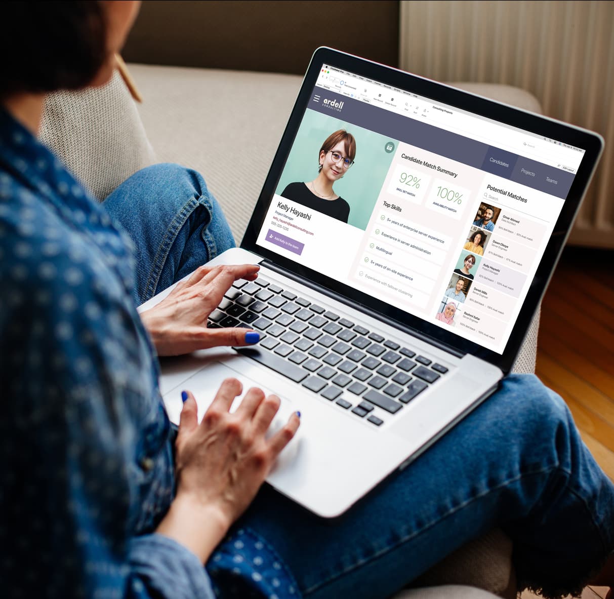 fmSuit - Claris FileMaker partner - CRM, ERP